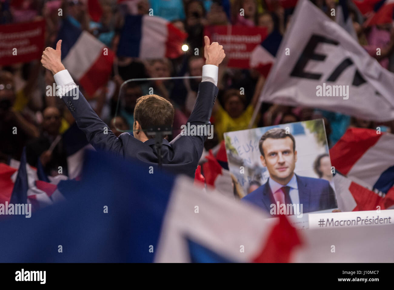 Paris, France. 17th Apr, 2017. Emmanuel Macron meeting in Paris - 17/04 ...