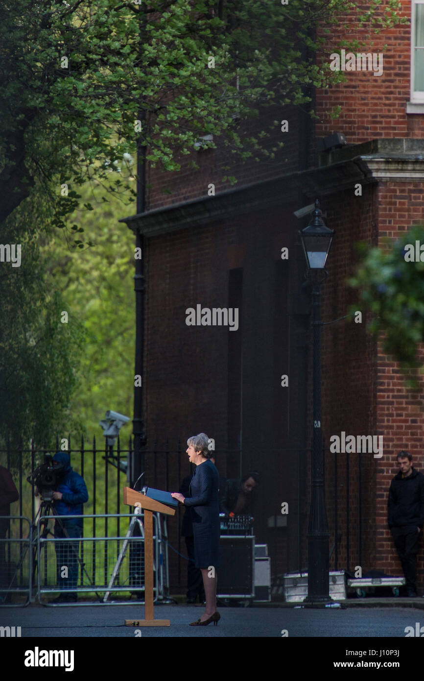 Lectern 10 downing street hi-res stock photography and images - Alamy