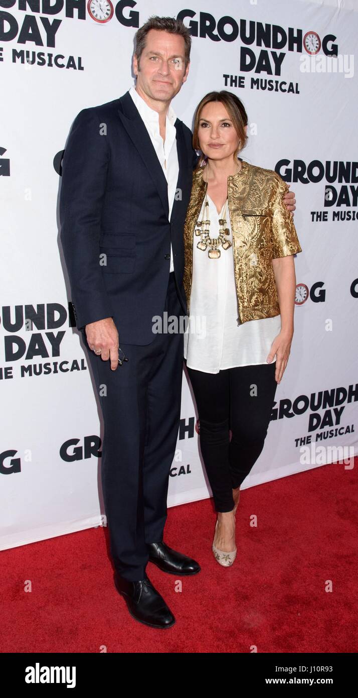 Mariska hargitay and august hermann hi-res stock photography and images ...