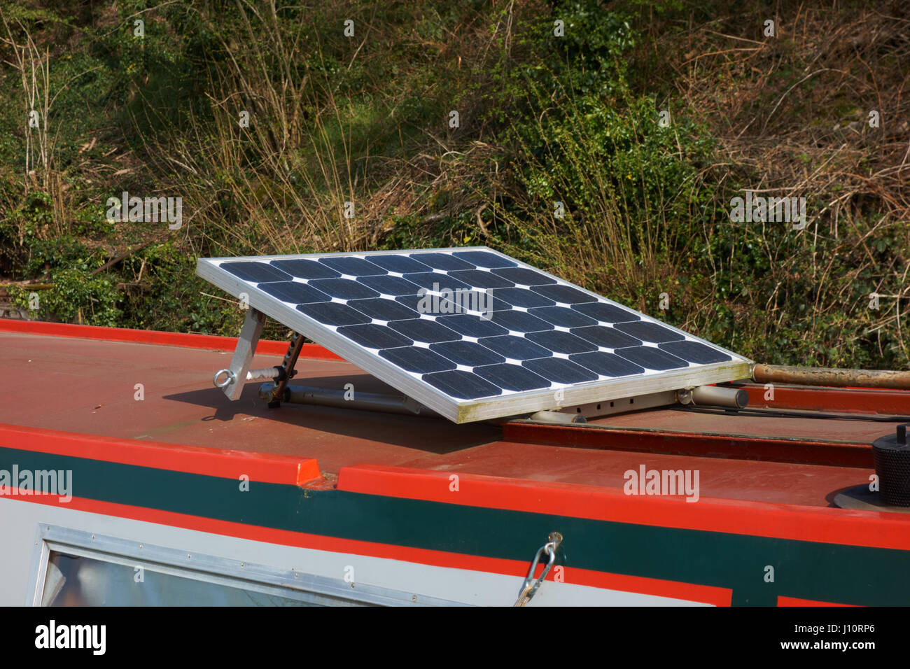 Solar barge hi-res stock photography and images - Alamy
