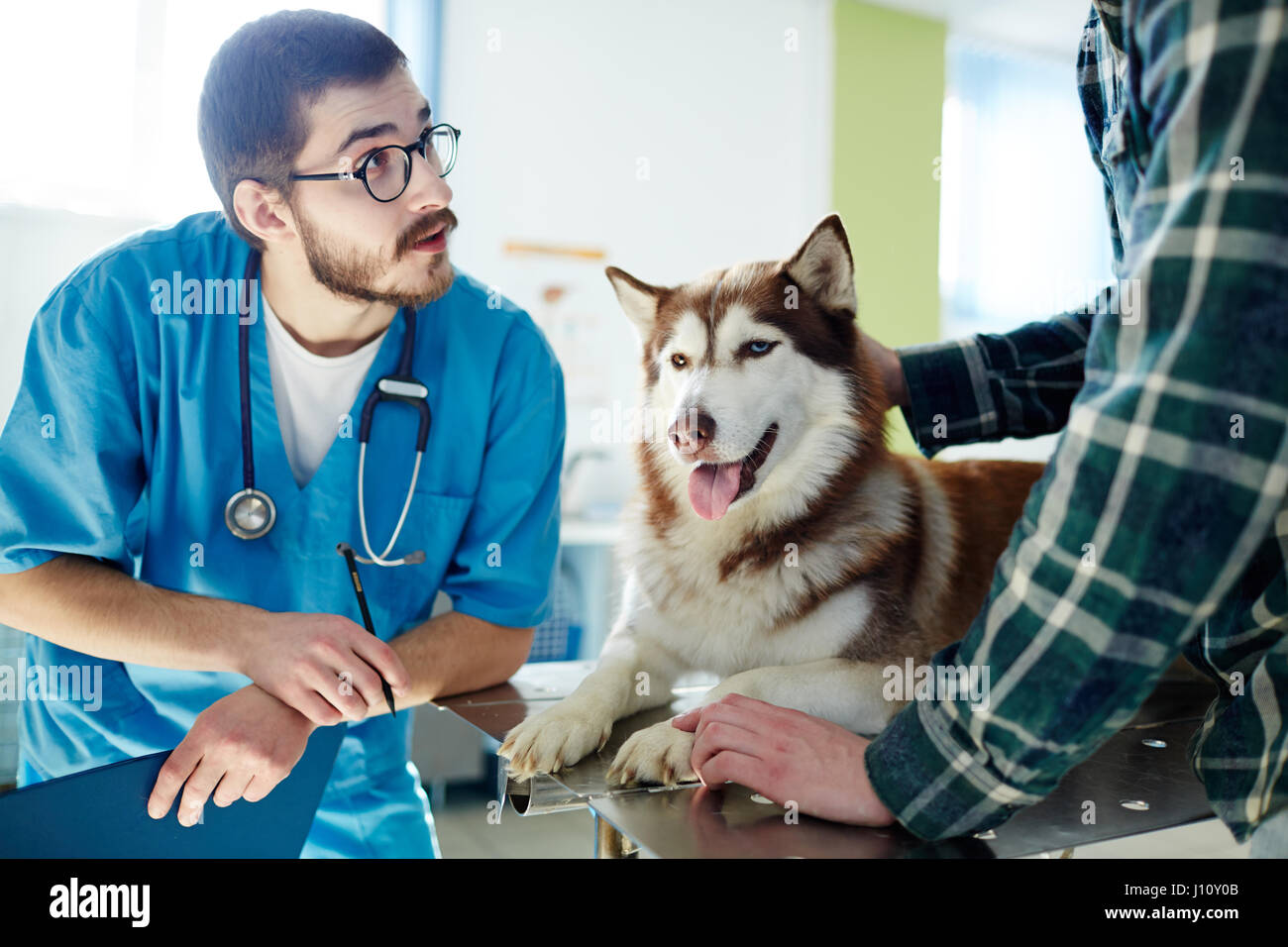 Owner expert hi-res stock photography and images - Alamy