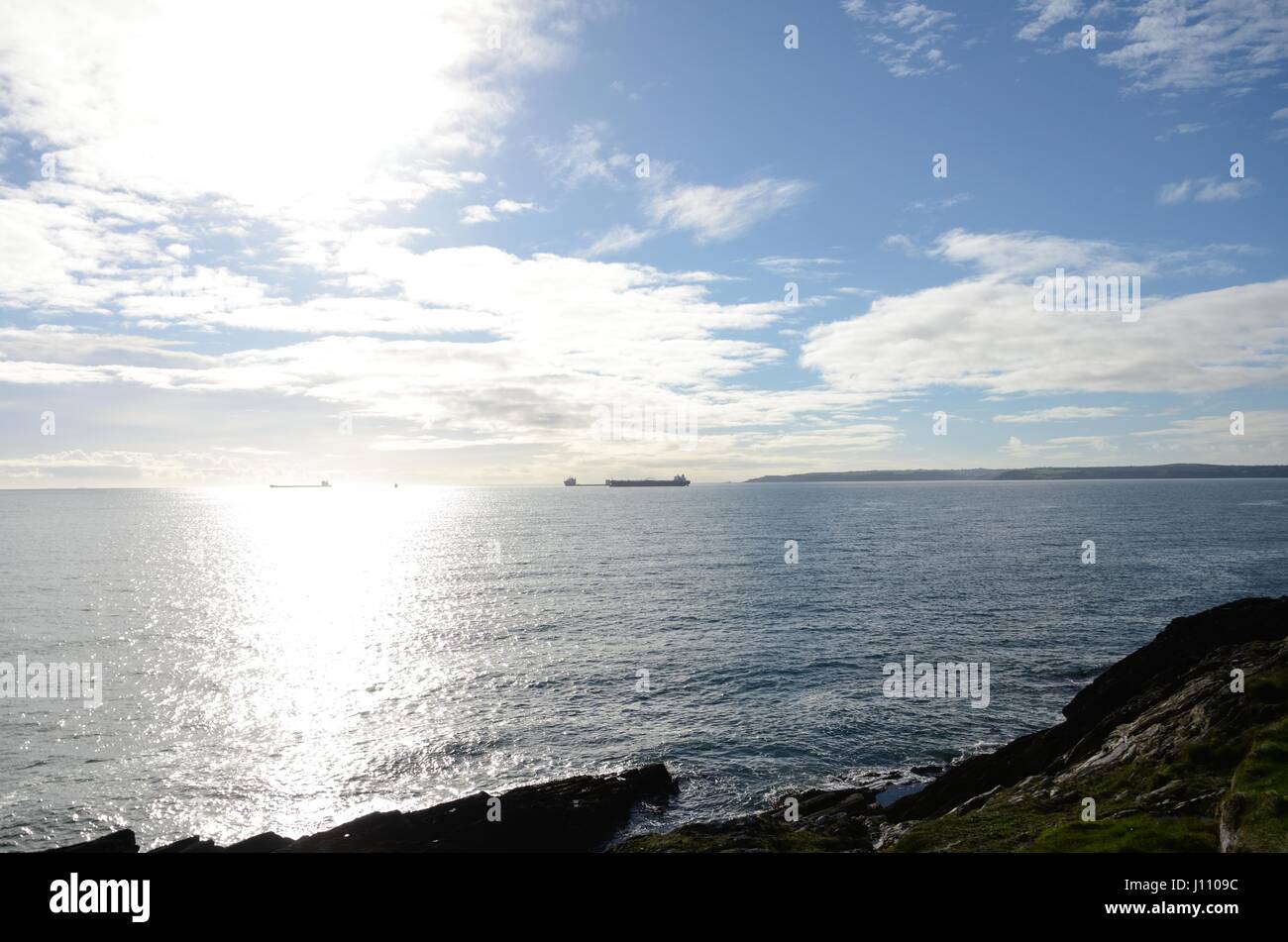 Reflecting sea water channel hi-res stock photography and images - Alamy