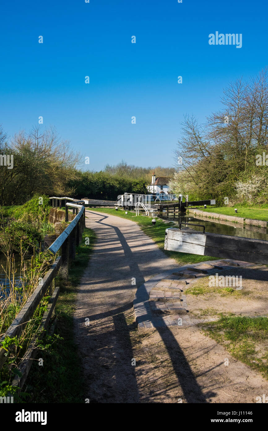 Grand Union Canal around Tring Summit & Reservoir's, Hertfordshire ...