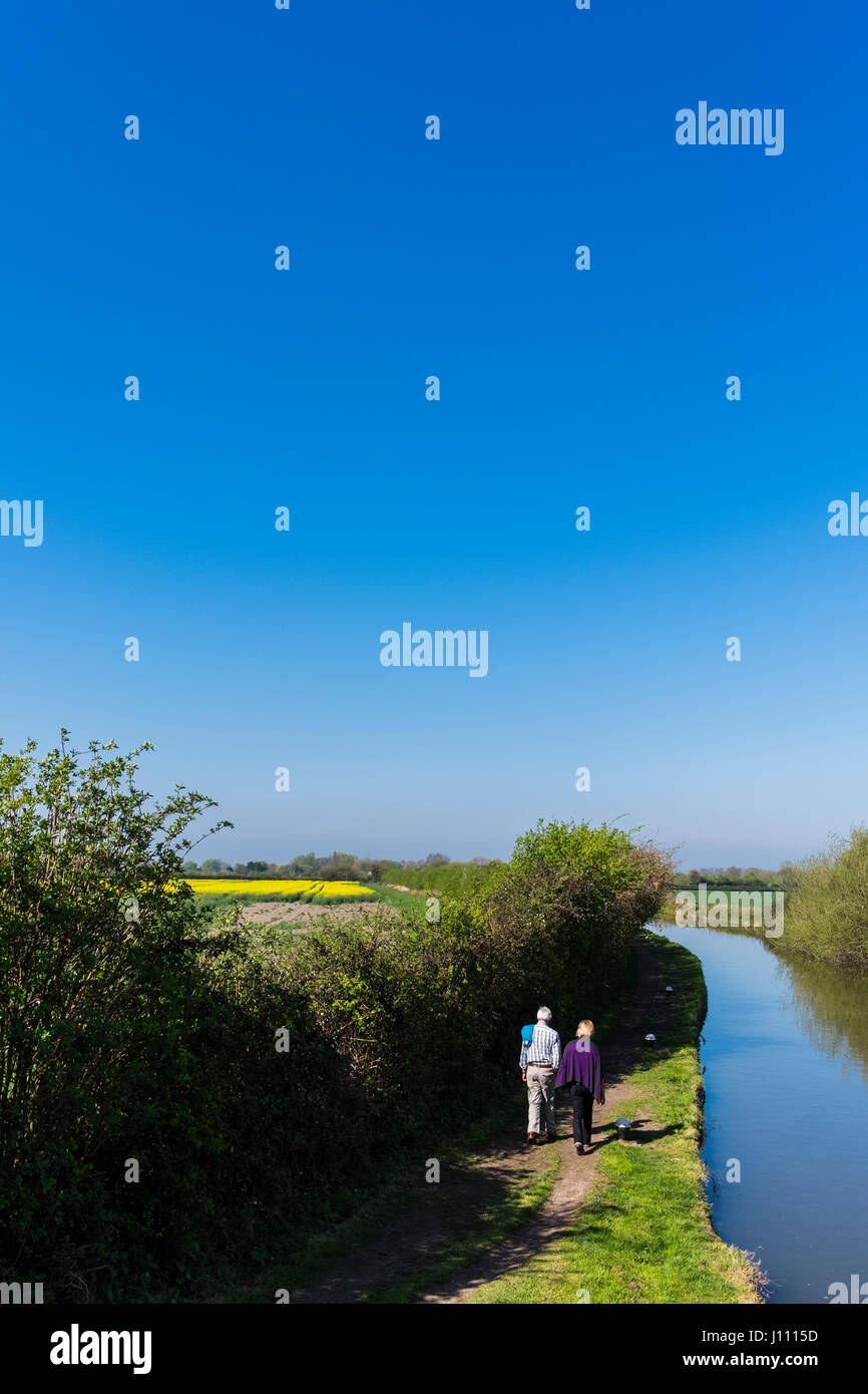 Tring reservoir walk hi-res stock photography and images - Alamy