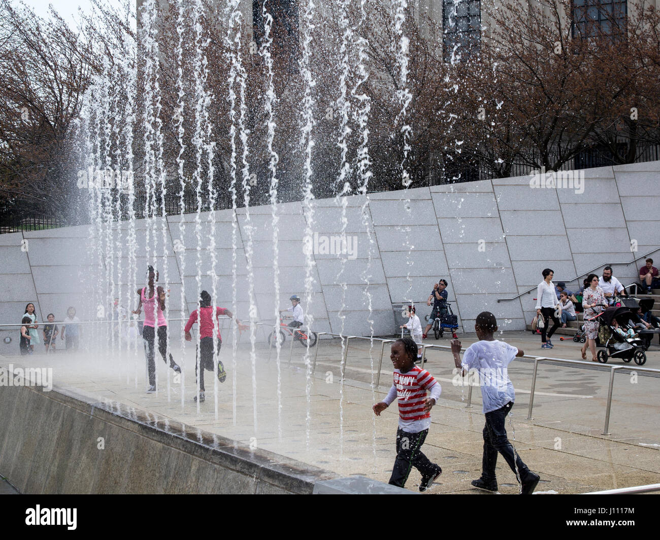 Brooklyn children museum hi-res stock photography and images - Alamy