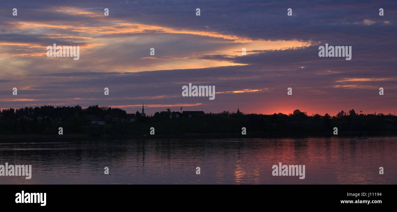 Nightfall at lake Pfaffikon. Colorful sky Stock Photo - Alamy