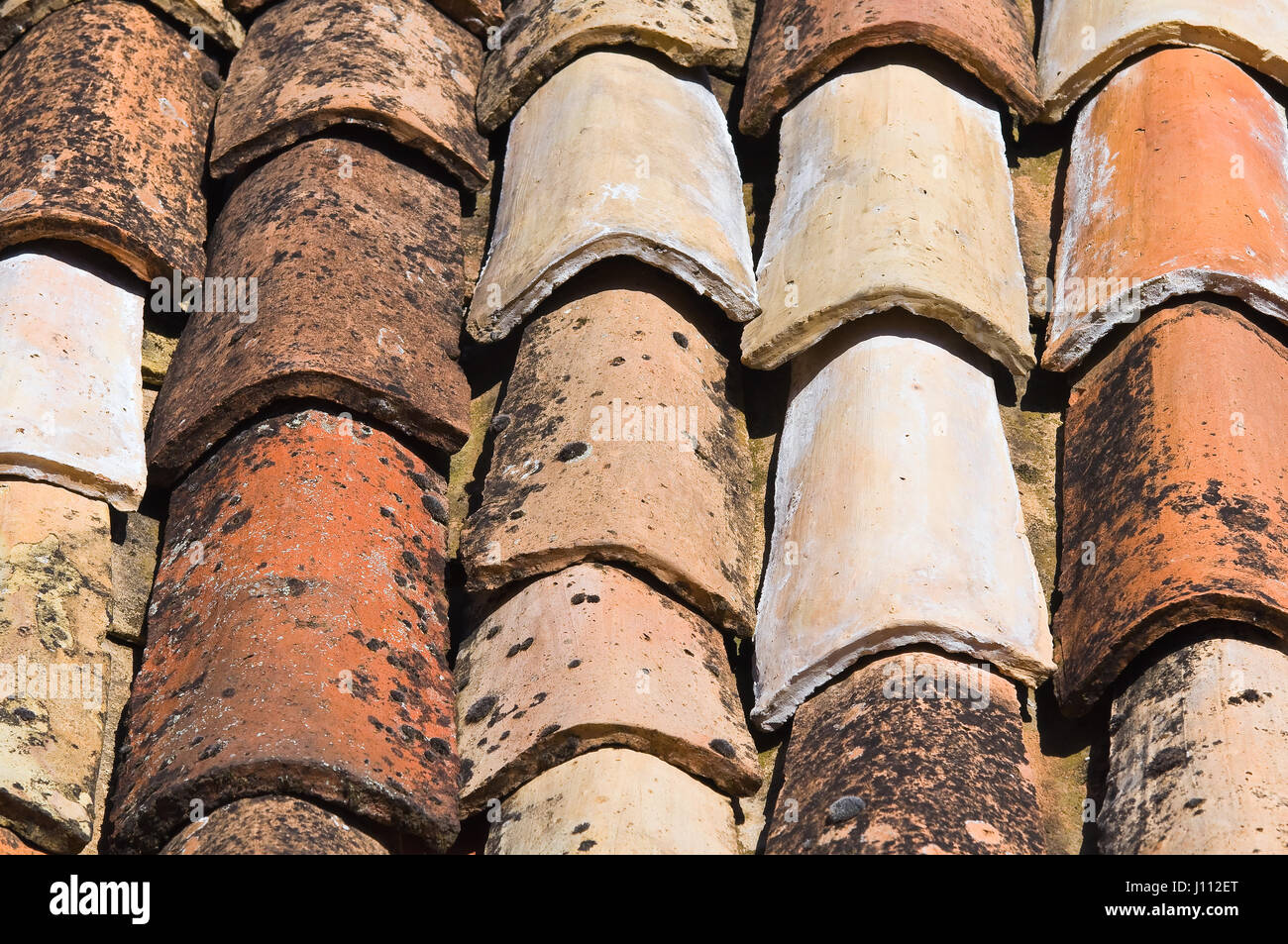 Rooftile pattern hi-res stock photography and images - Alamy
