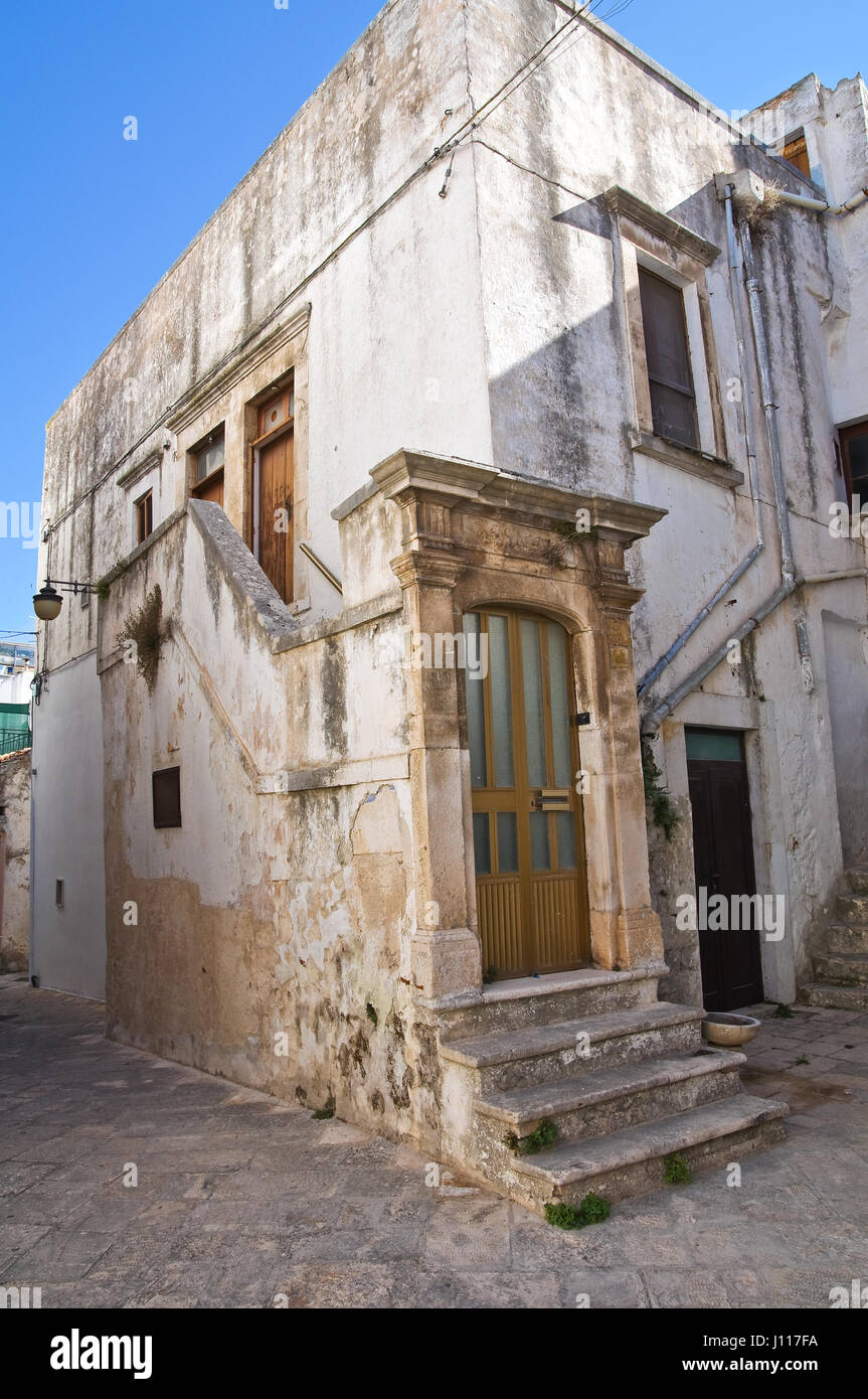 Alleyway. Noci. Puglia. Italy Stock Photo - Alamy