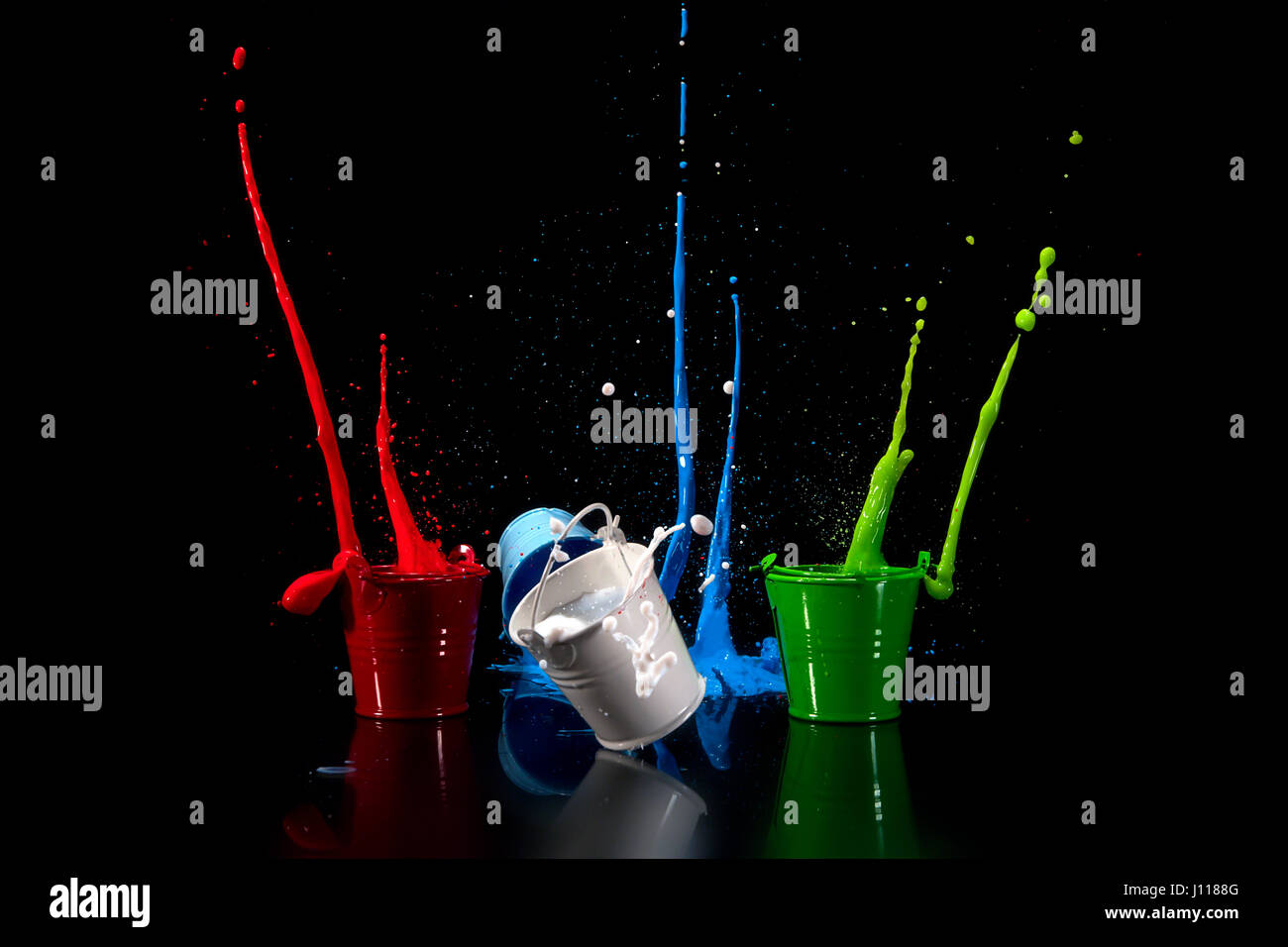 Paint bucket buckets hi-res stock photography and images - Alamy Paint bucket buckets hi-res stock photography and images - Alamy