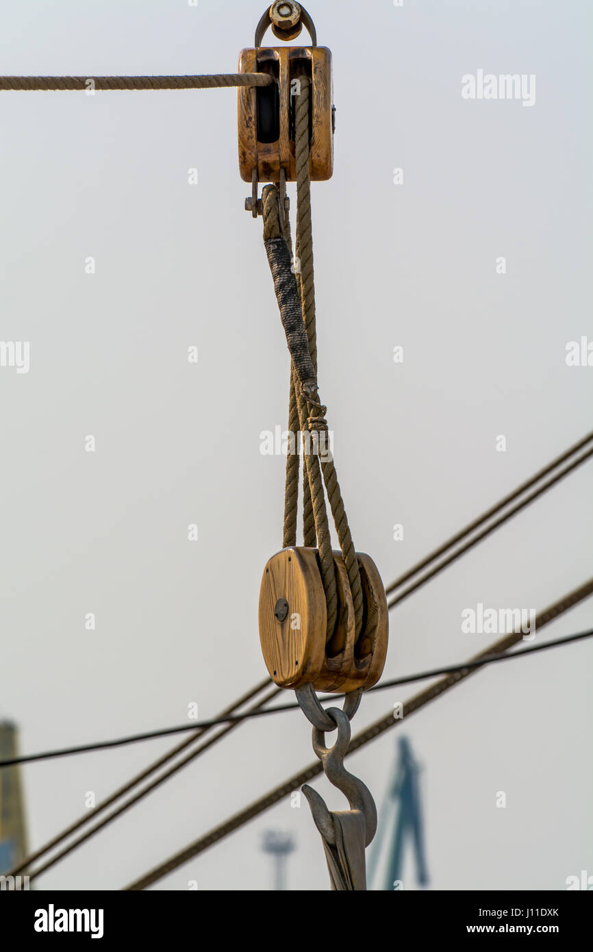 Mode of transport nautical vessel hi-res stock photography and images ...