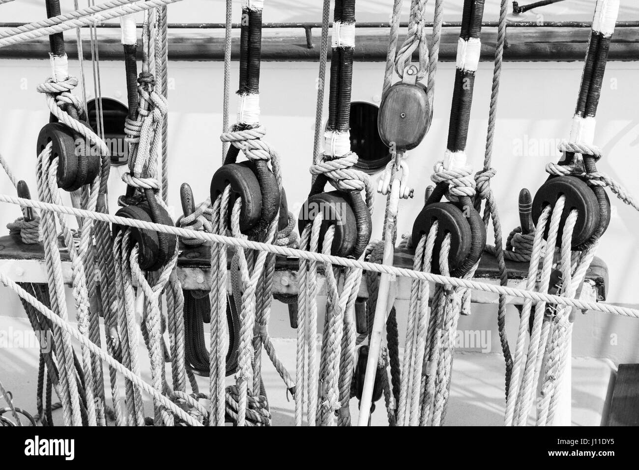 High view white ship Black and White Stock Photos & Images - Alamy