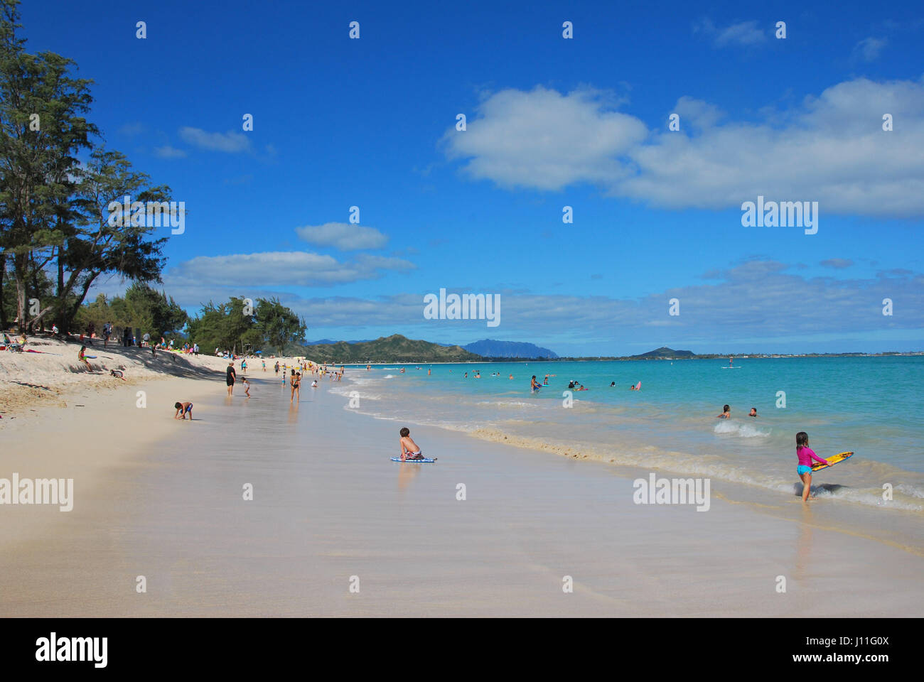 Haleiwa Town & Beach Park, Oahu, Hawaii Stock Photo - Alamy