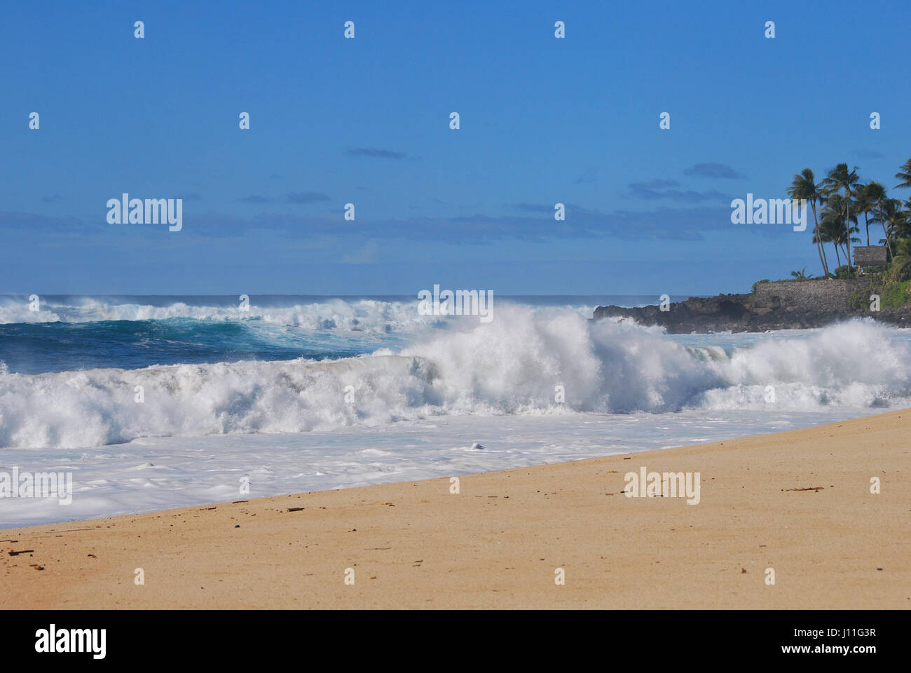 Waimea Bay Beach Park, Oahu, Hawaii Stock Photo - Alamy