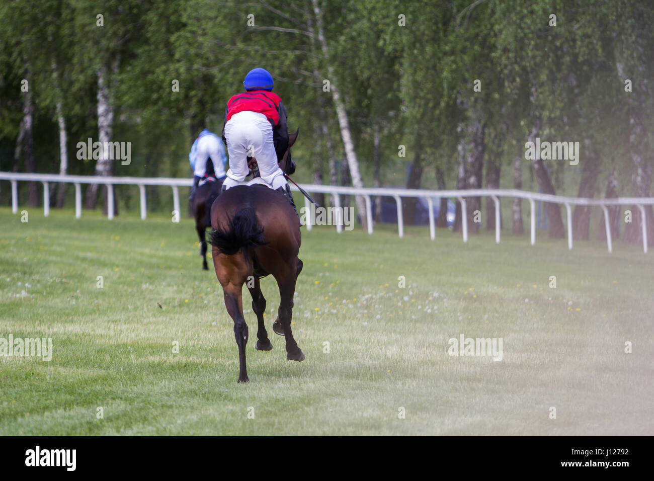 Horses during race hi-res stock photography and images - Alamy