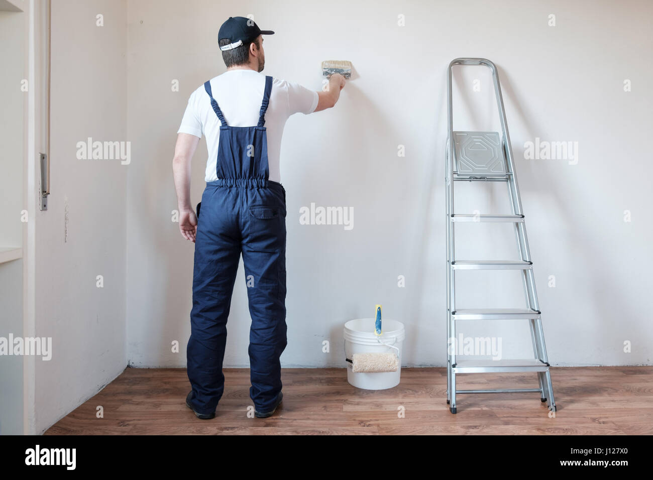 Painter diy hi-res stock photography and images - Alamy