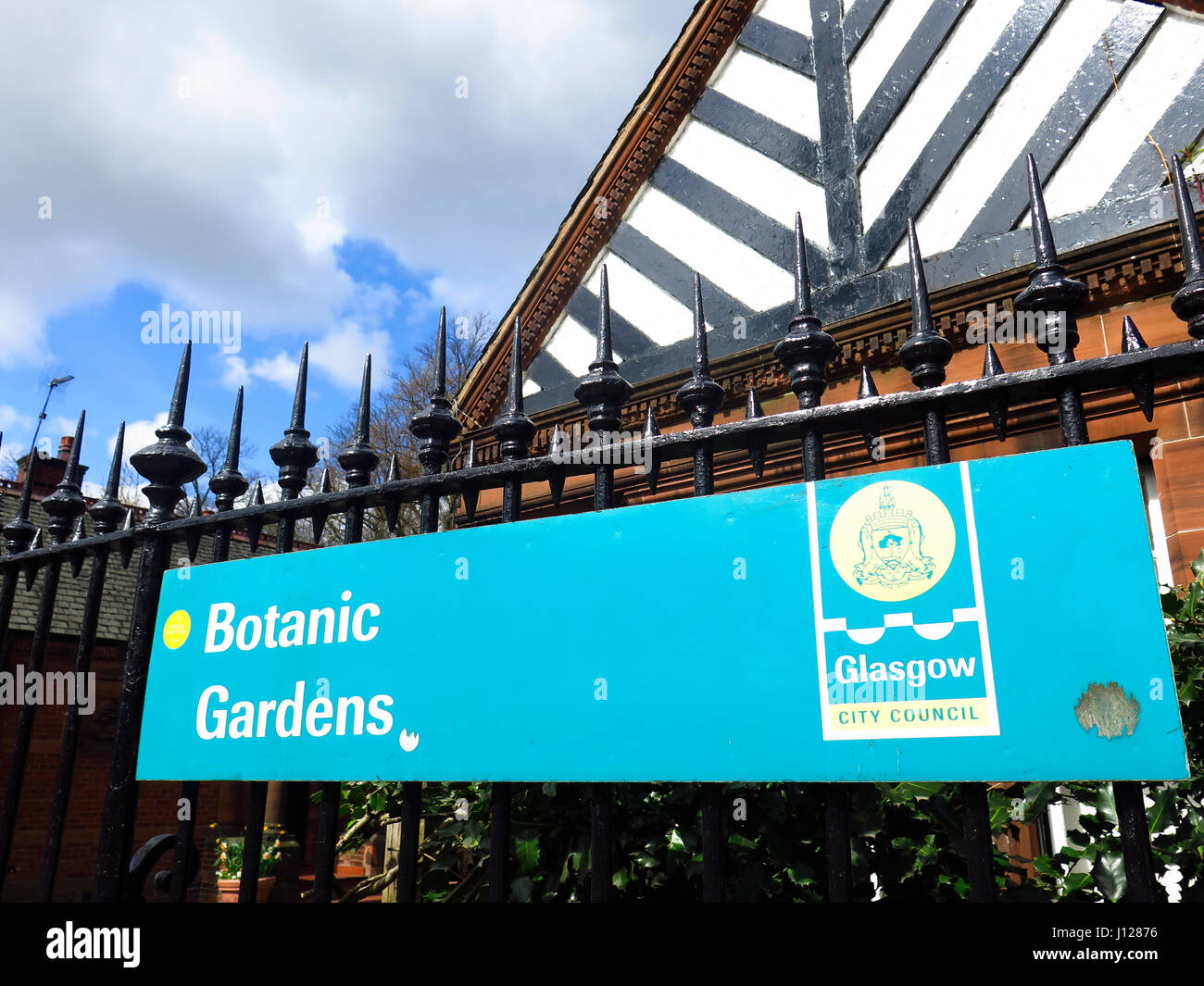 Sign for Botanic Gardens Glasgow Stock Photo - Alamy