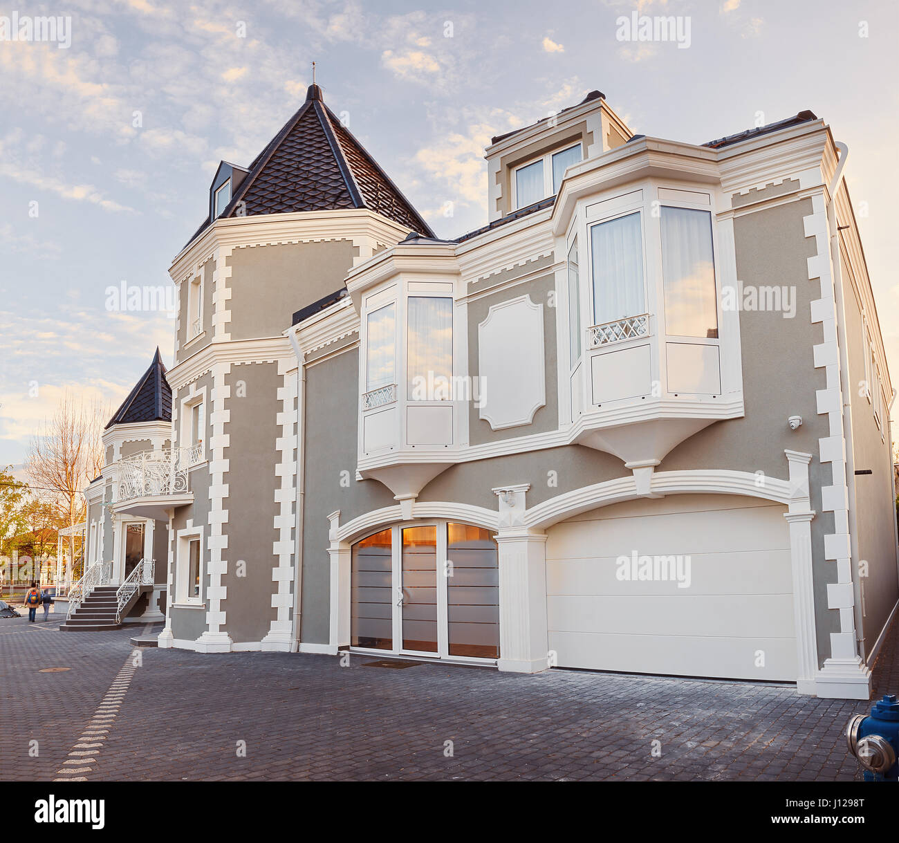 Motel exterior hi-res stock photography and images - Alamy