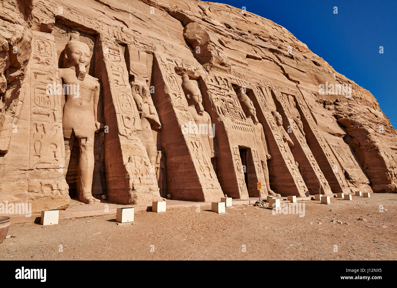 Temple of Nefertari, Abu Simbel temples, Egypt, Africa Stock Photo - Alamy