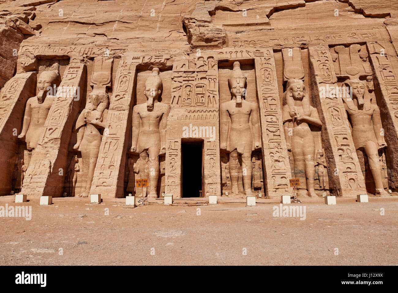 Temple of Nefertari, Abu Simbel temples, Egypt, Africa Stock Photo - Alamy