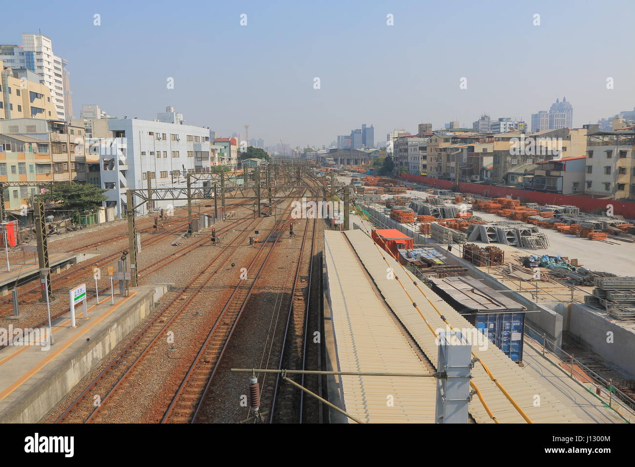 Railway station under construction hi-res stock photography and images ...