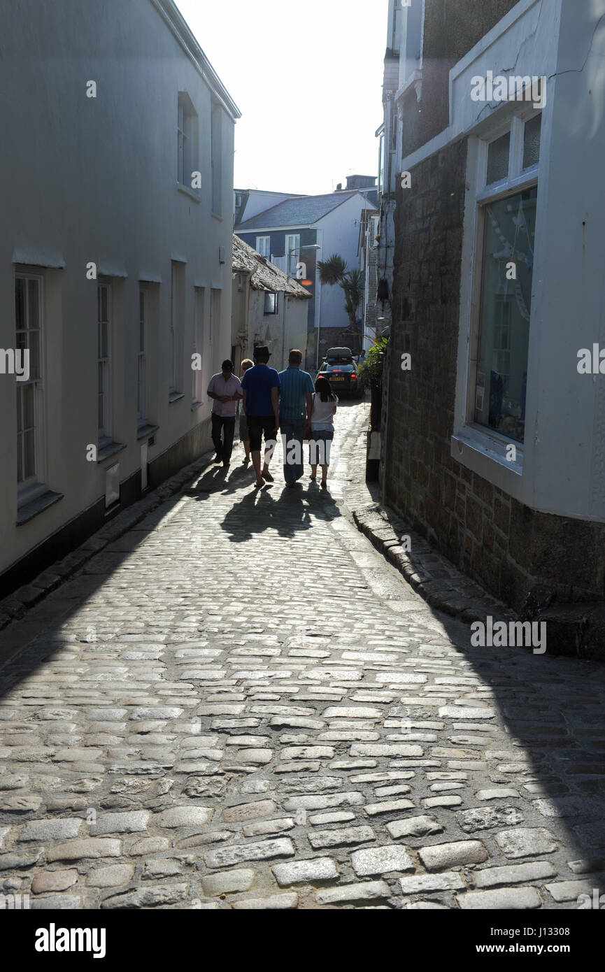 A cobbled street in St Ives, Cornwall, England Stock Photo - Alamy