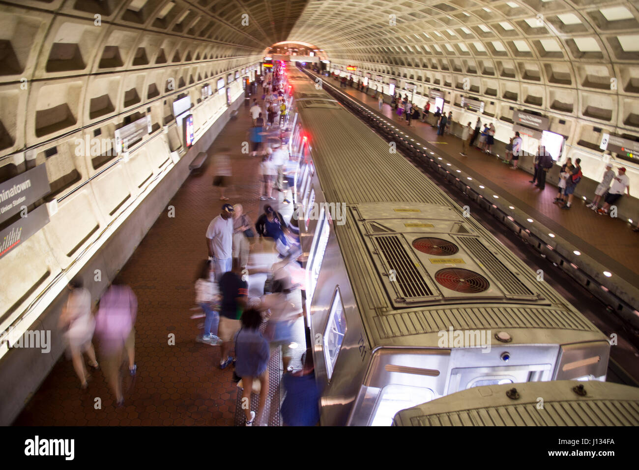 A 7000-series train drops off and picks up passengers at the Gallery ...