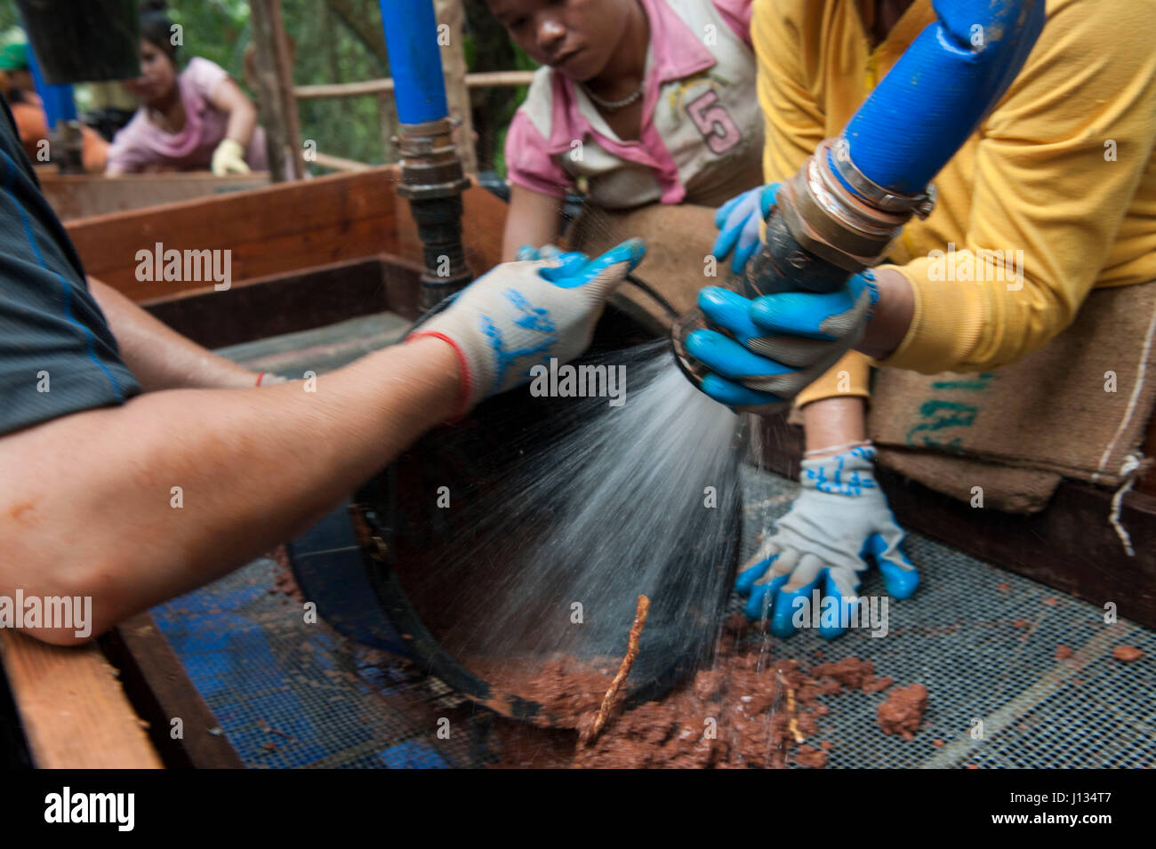 U s army eod personnel hi-res stock photography and images - Alamy