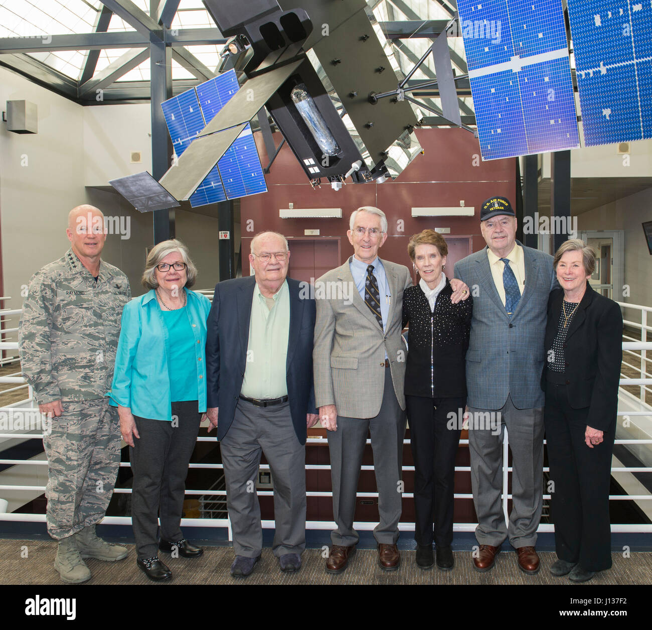 U s army lt col raymond hi-res stock photography and images - Alamy