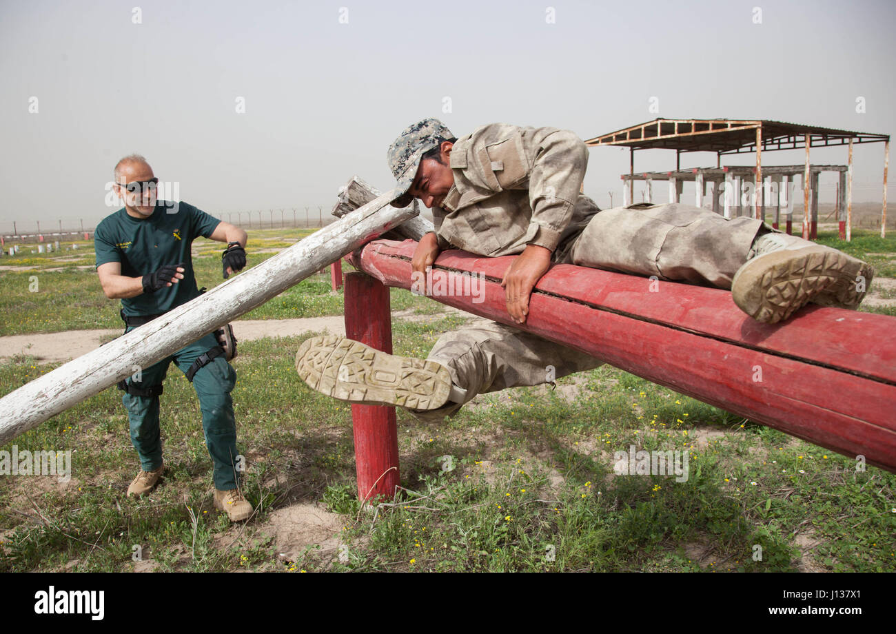 Iraqi border guard forces hi-res stock photography and images - Alamy