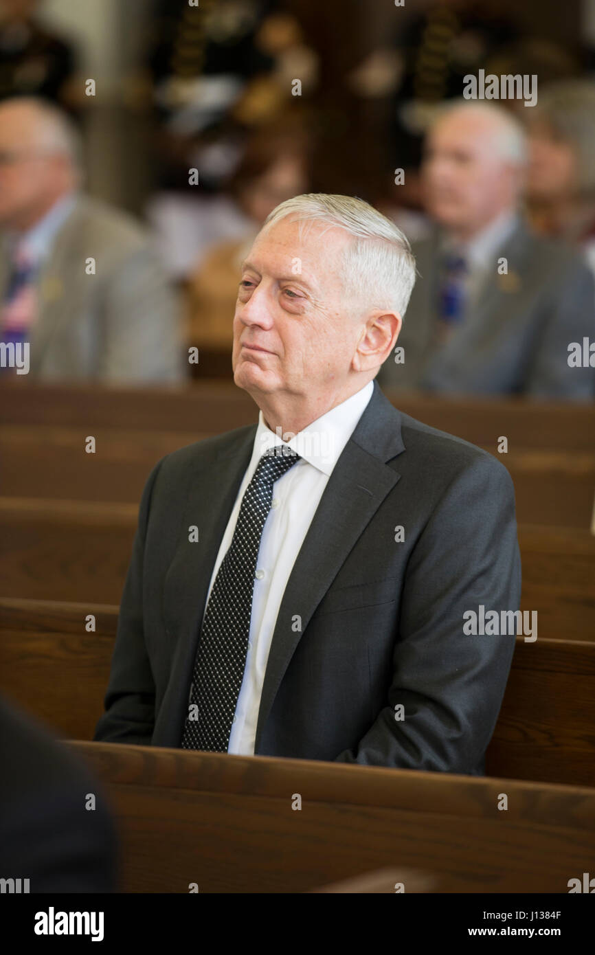 Lt gen james mattis hi-res stock photography and images - Alamy
