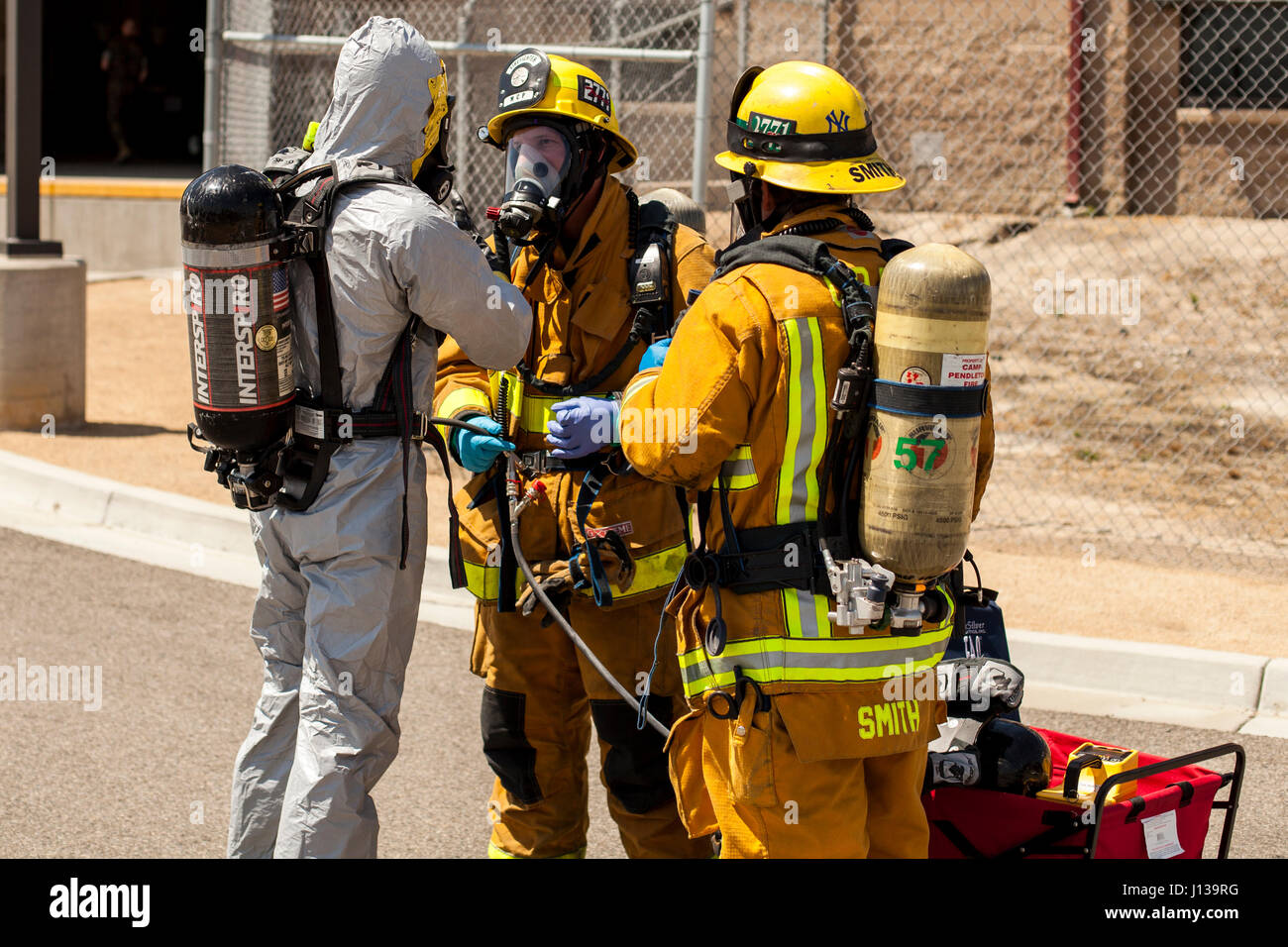 Marine corps eod technician hi-res stock photography and images - Alamy