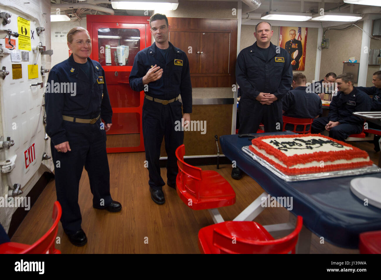 170411-N-BY095-069 PACIFIC OCEAN (April 11, 2017) USS Shoup (DDG 86 ...