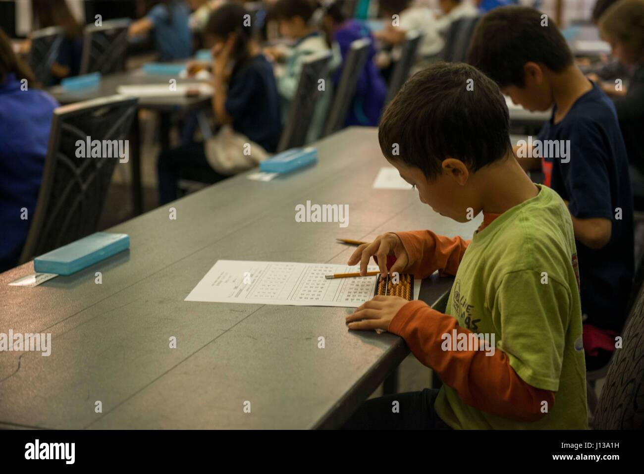 Soroban competition hi-res stock photography and images - Alamy