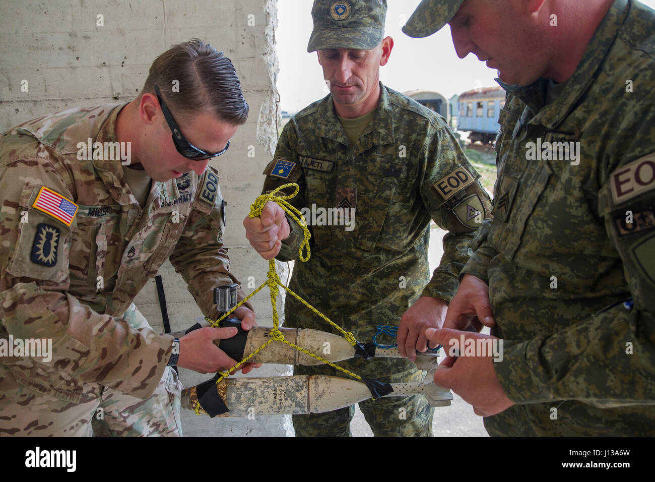 U.S. Army Staff Sgt. Brian Miller, Multinational Battle Group-East ...