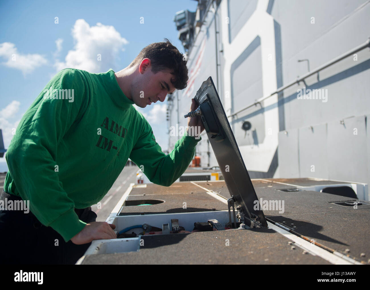 Pre war tractor hi-res stock photography and images - Alamy