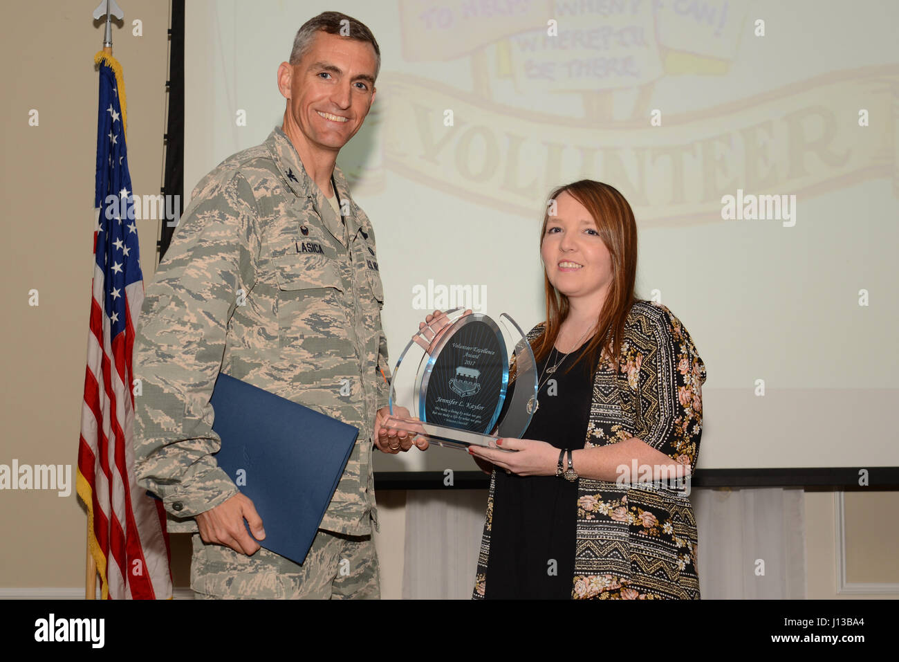 Army award maintenance excellence hi-res stock photography and images ...