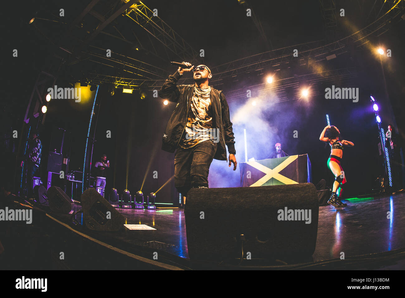 Jamaican rapper Sean Paul performs live at Fabrique (Photo by: Mairo ...
