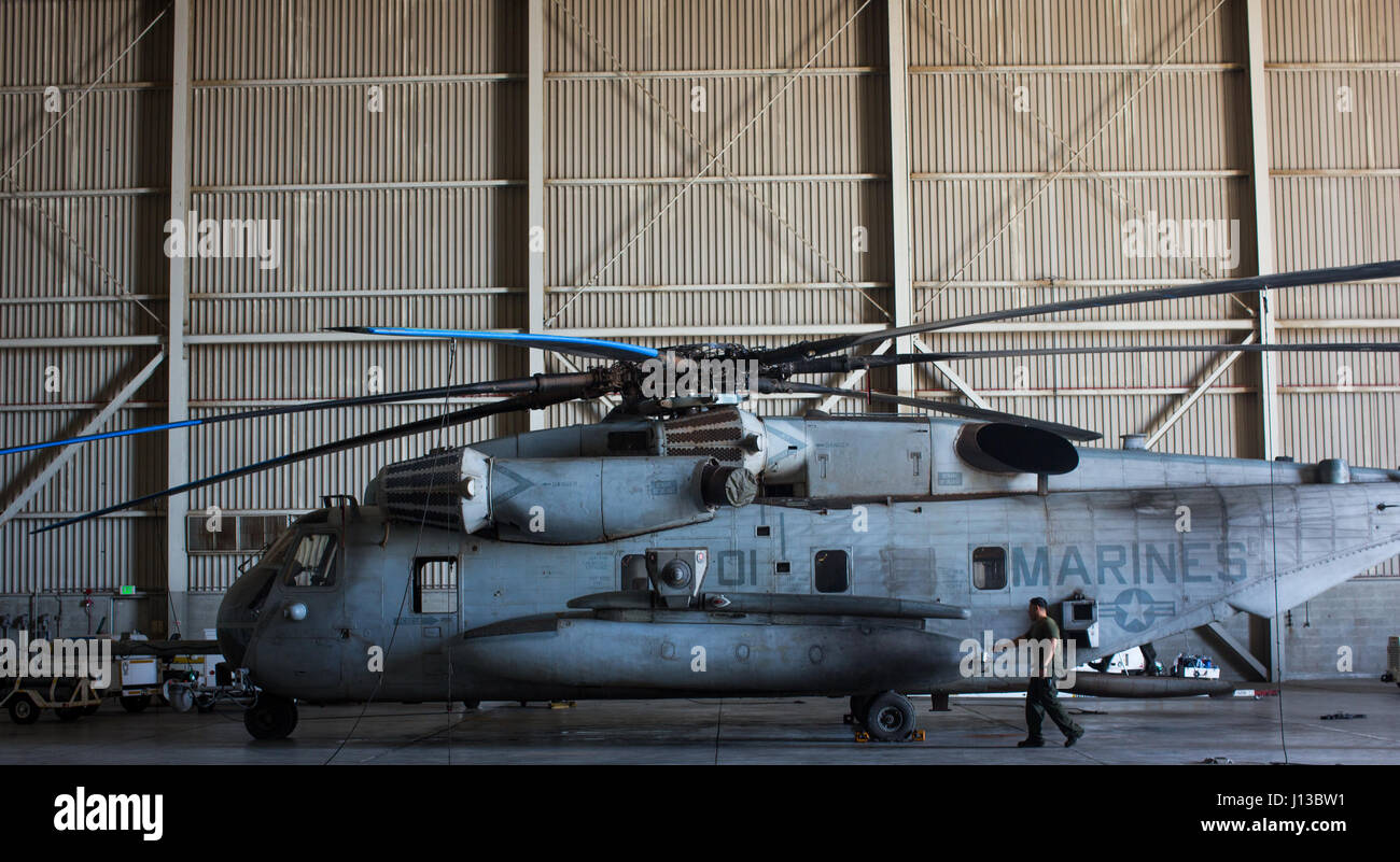 Marines with Marine Heavy Helicopter Squadron (HMH) 466 perform daily ...