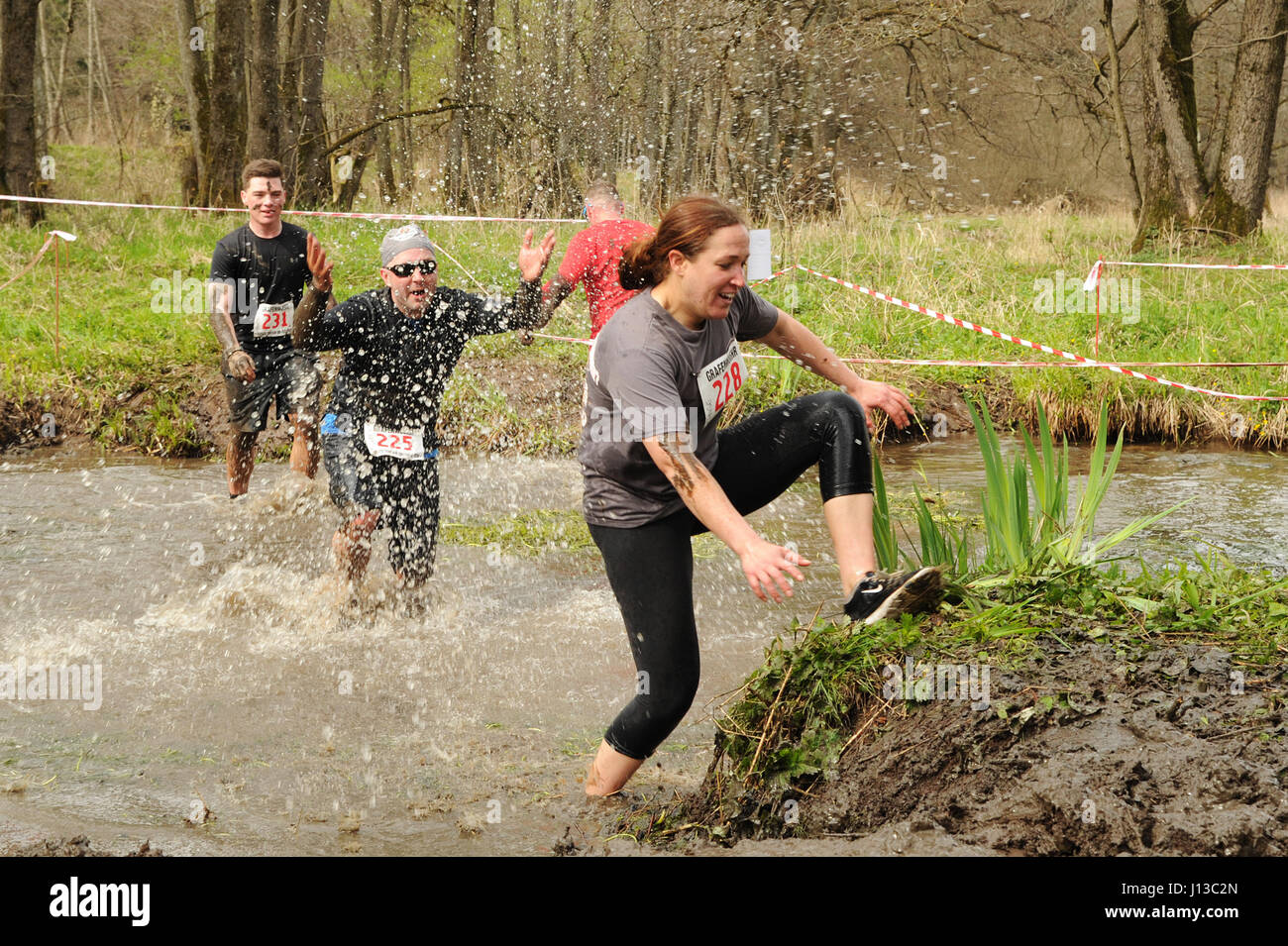 Runners participate in the annual Rugged Terrain Obstacle Run at ...