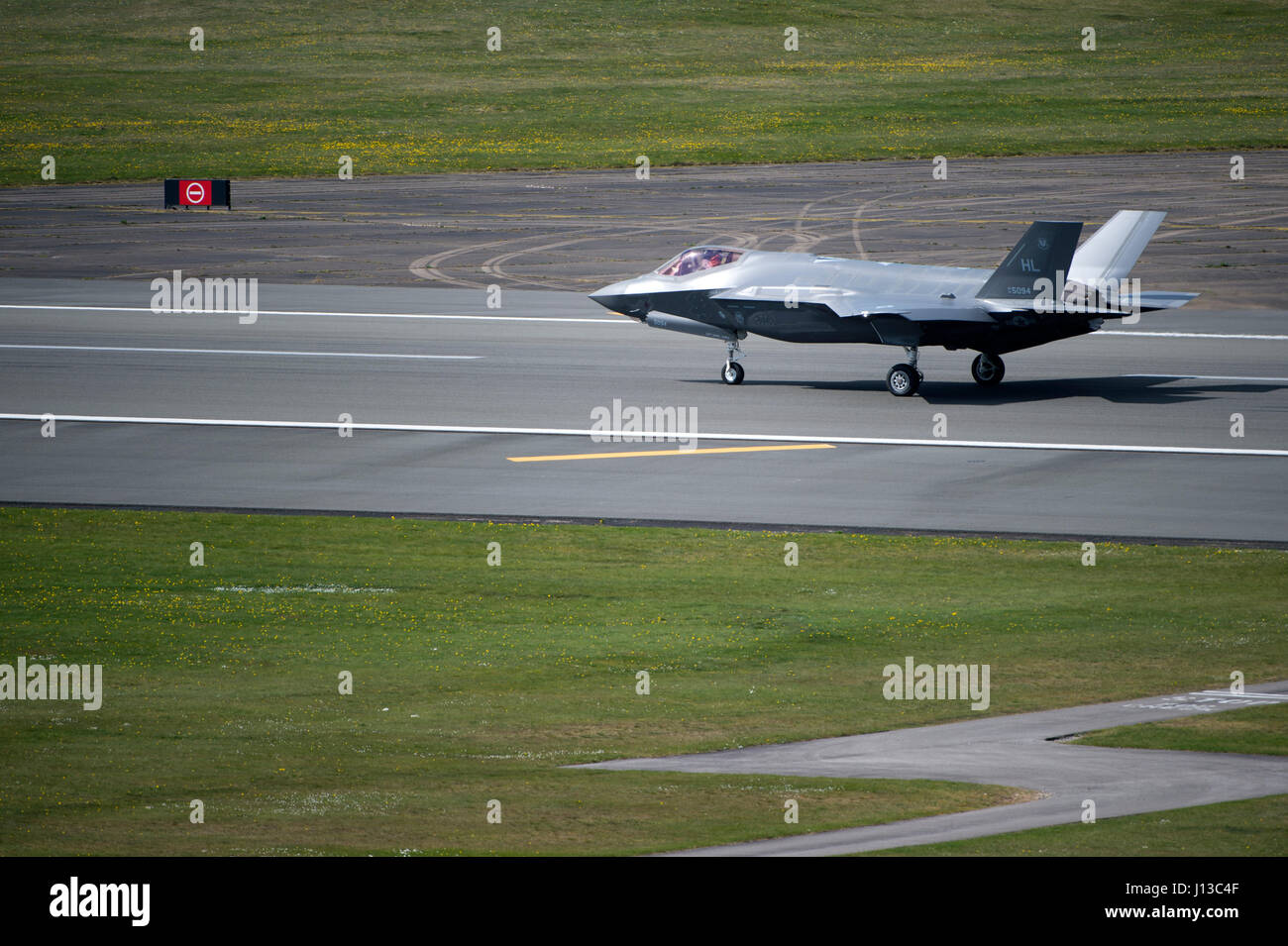 An F-35 Lightning II from the 34th Fighter Squadron at Hill Air Force ...