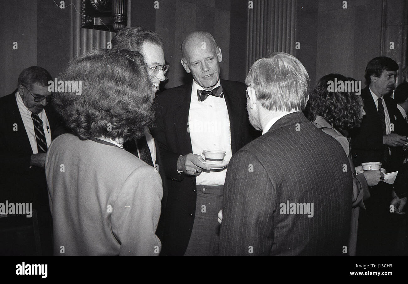 International military interactions hi-res stock photography and images ...