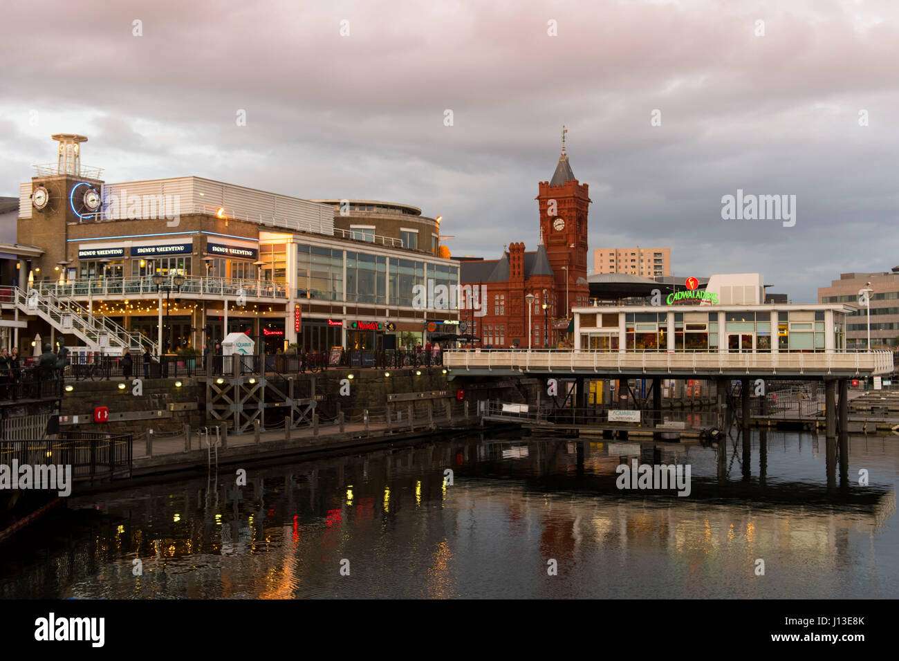 Mermaid Quay at Cardiff Bay, South Wales at sunset Stock Photo - Alamy