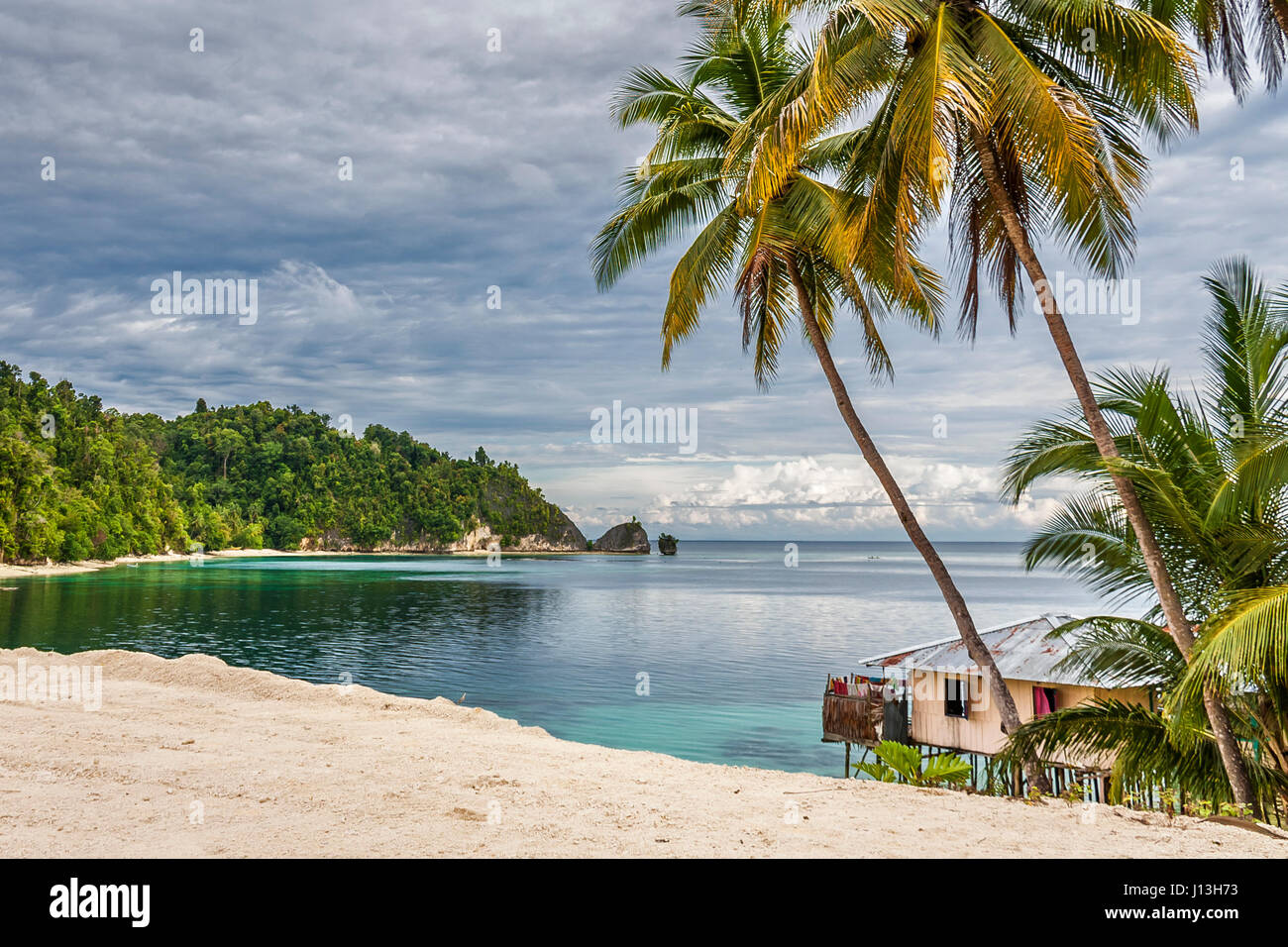 hidden pearl island in the world Stock Photo - Alamy