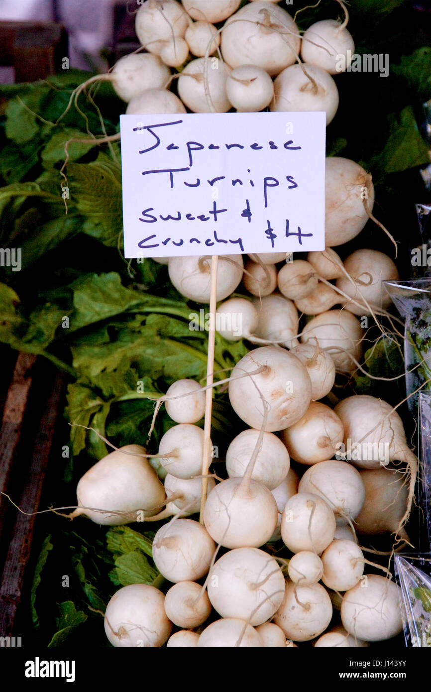 Japanese turnips for sale in the market Stock Photo - Alamy