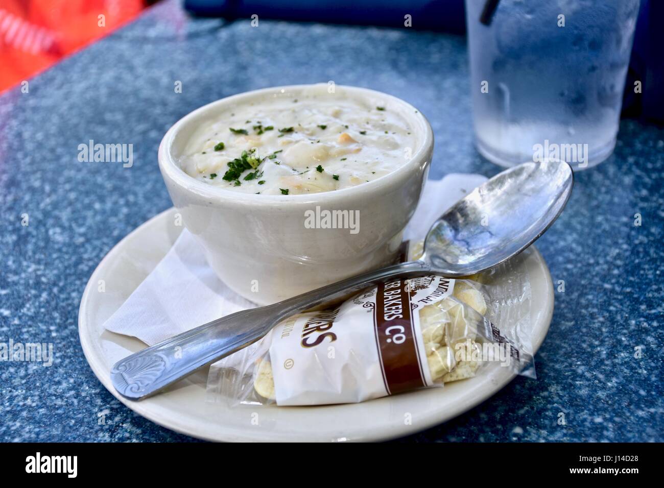 Bowl of clam chowder Stock Photo - Alamy