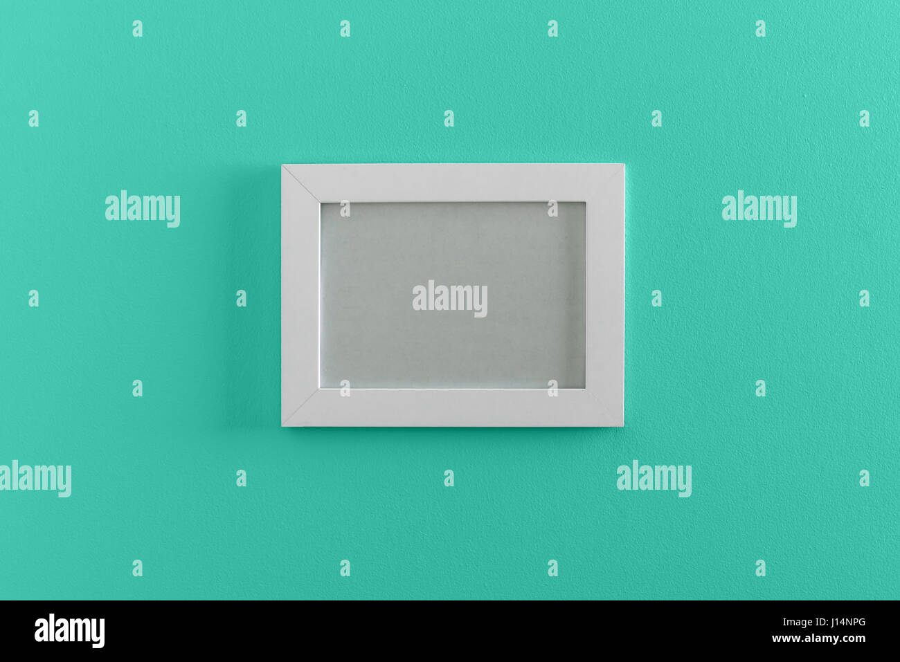 Empty photo frame hi-res stock photography and images - Alamy