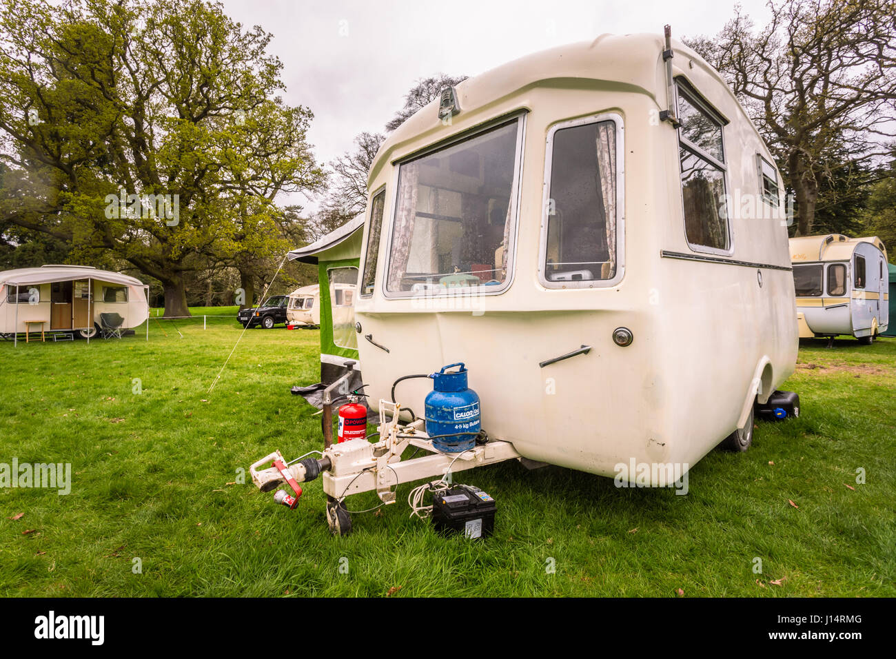 1980s britain leisure hi-res stock photography and images - Alamy
