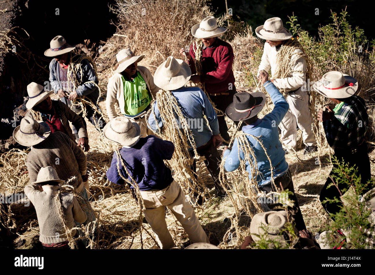 Making rope inca hi-res stock photography and images - Alamy