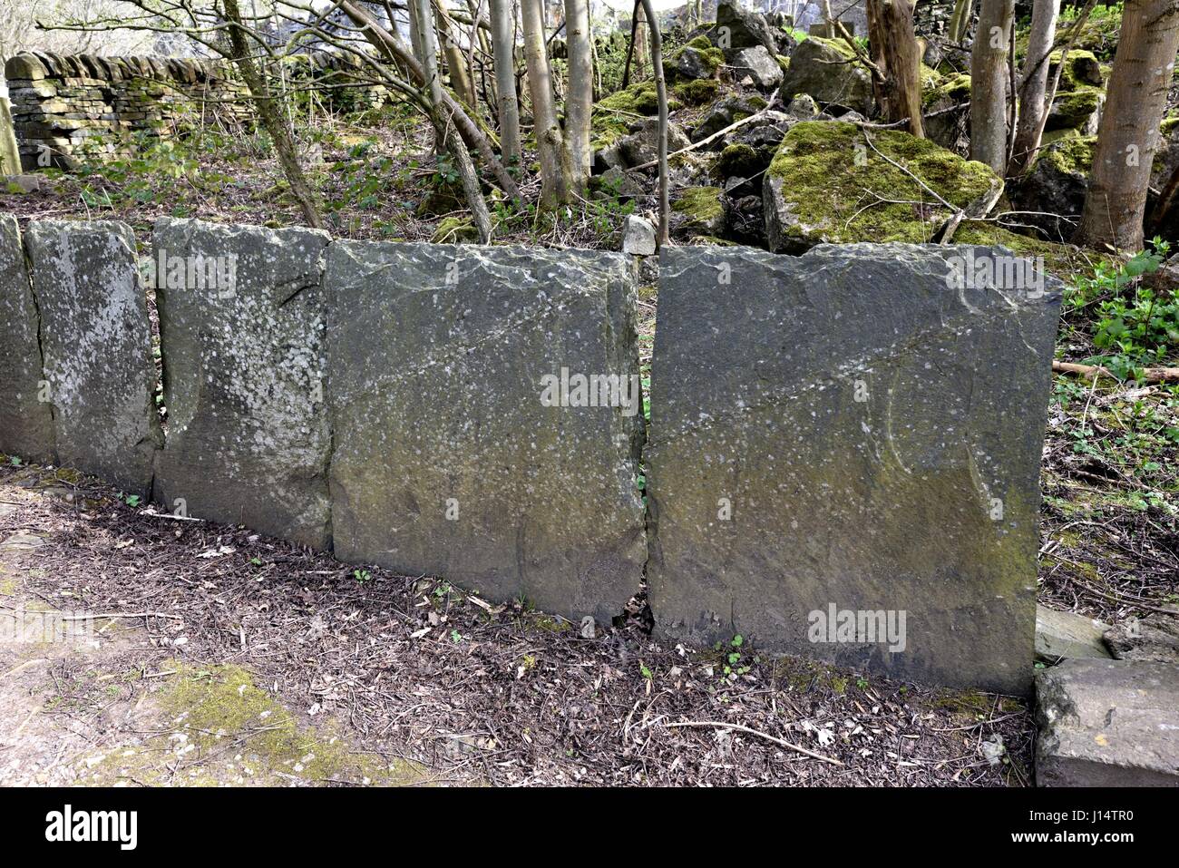 Slate fence hi-res stock photography and images - Alamy