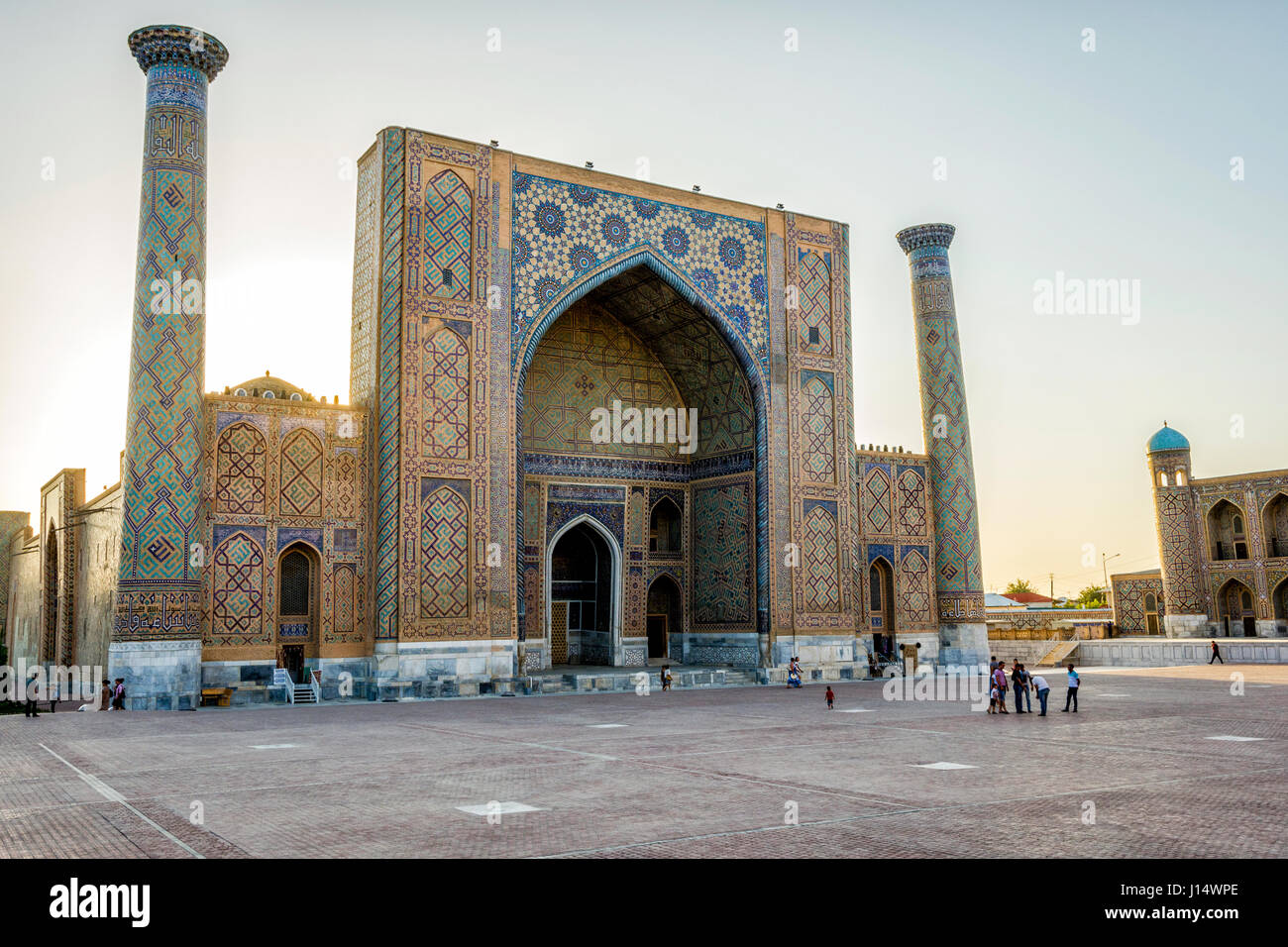 SAMARKAND, UZBEKISTAN - AUGUST 27: Visitors in front of Samarkand ...